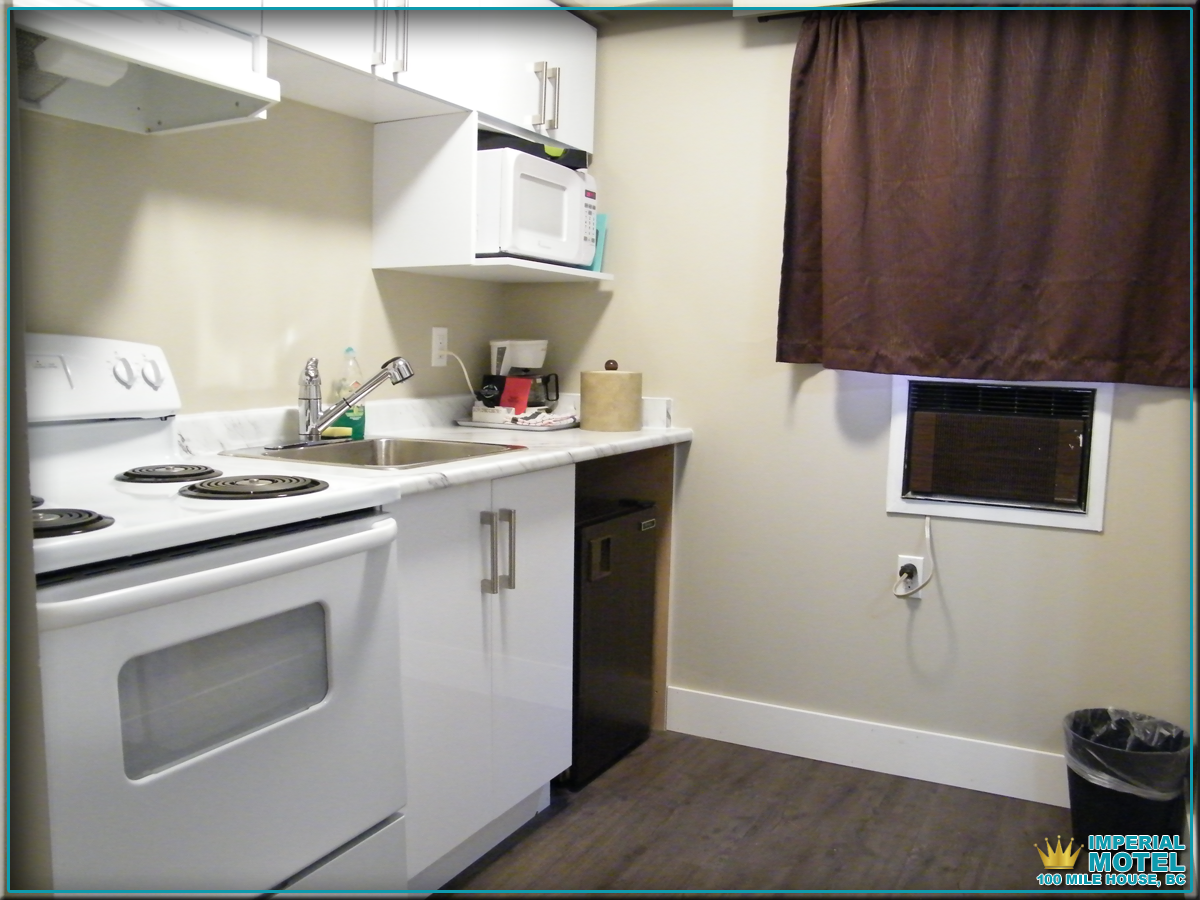 Kitchenette Rooms - Imperial Motel - 100 Mile House - British Columbia